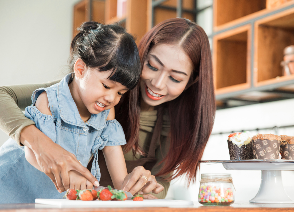 Parenting in the Digital Age: Balancing Screen Time and Family Time – Toy Box City